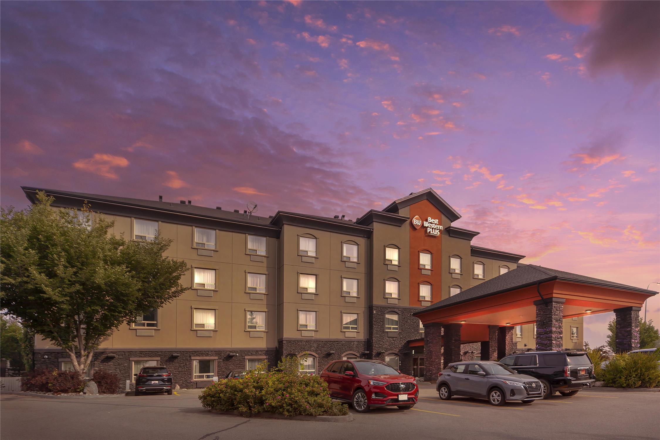 Hotel in Saint Albert | Best Western Plus St. Albert