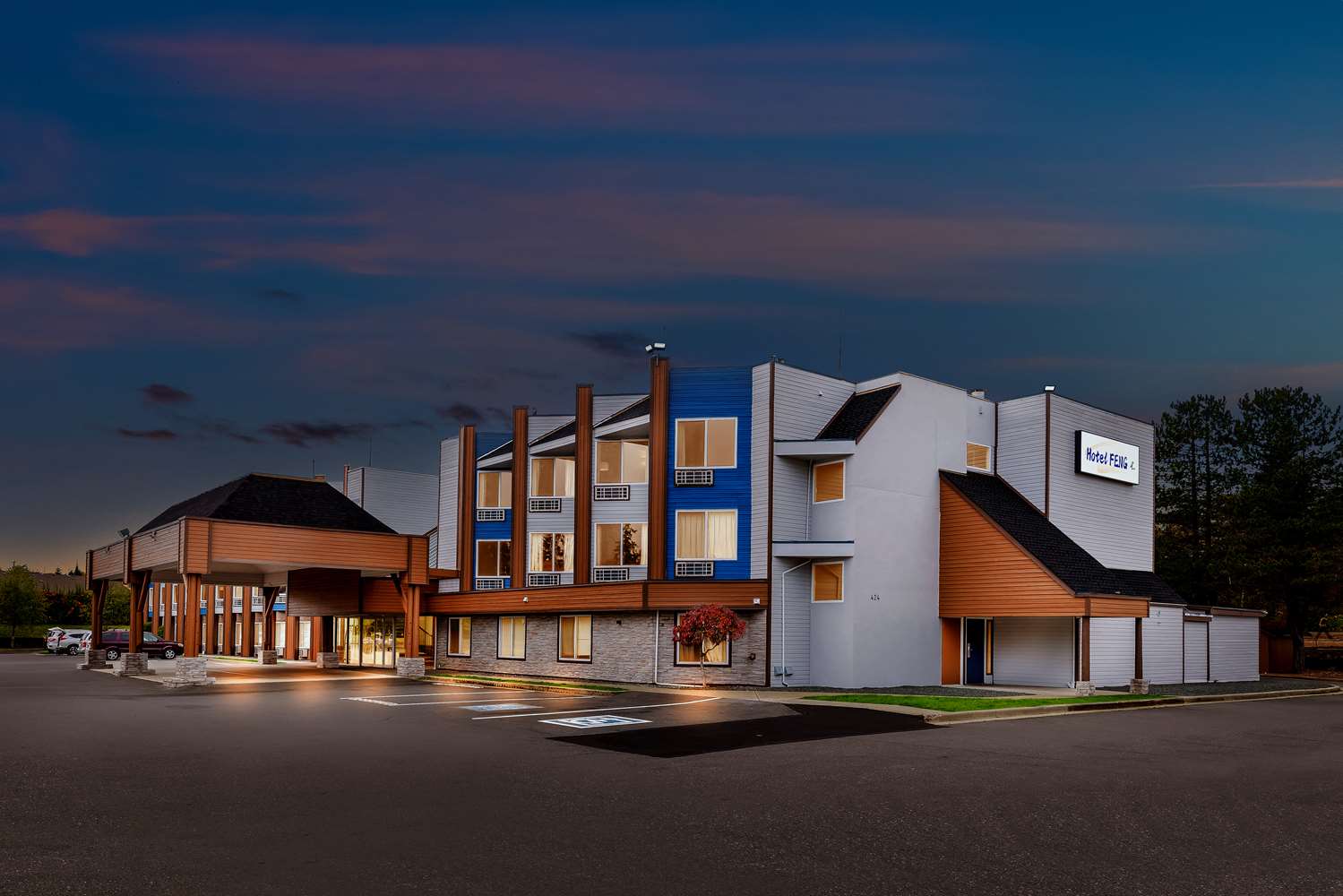 Hotel in Parksville | Hotel Feng, BW Signature Collection