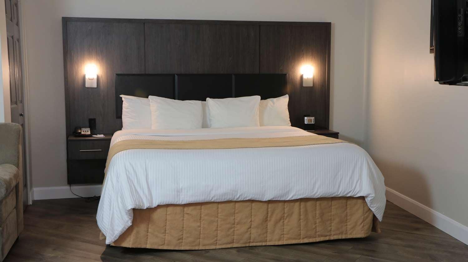 Best Western Plus Laval-Montreal | Rooms & Rates