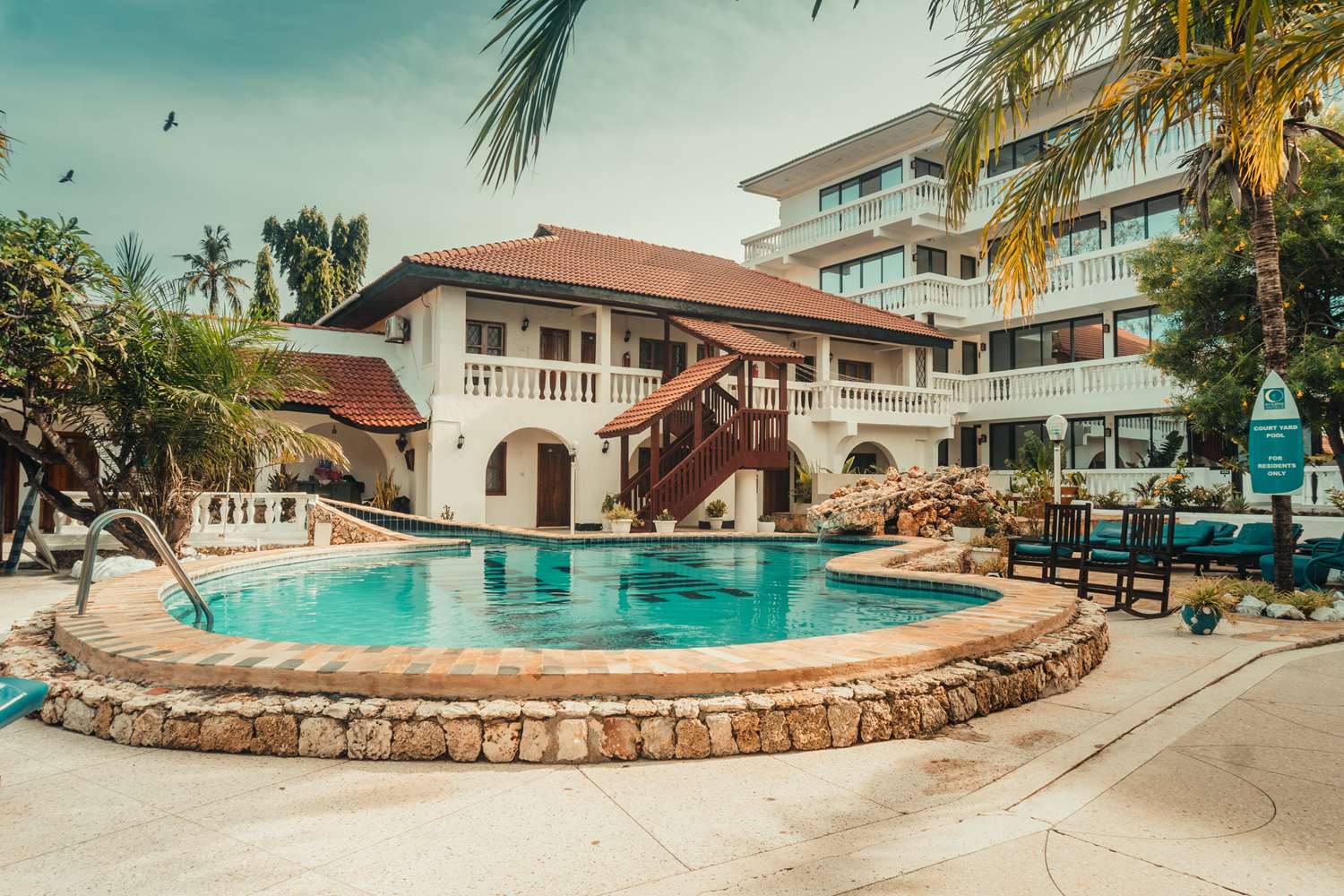 Best Western Jangwani Sea Breeze Resort | Rooms & Rates