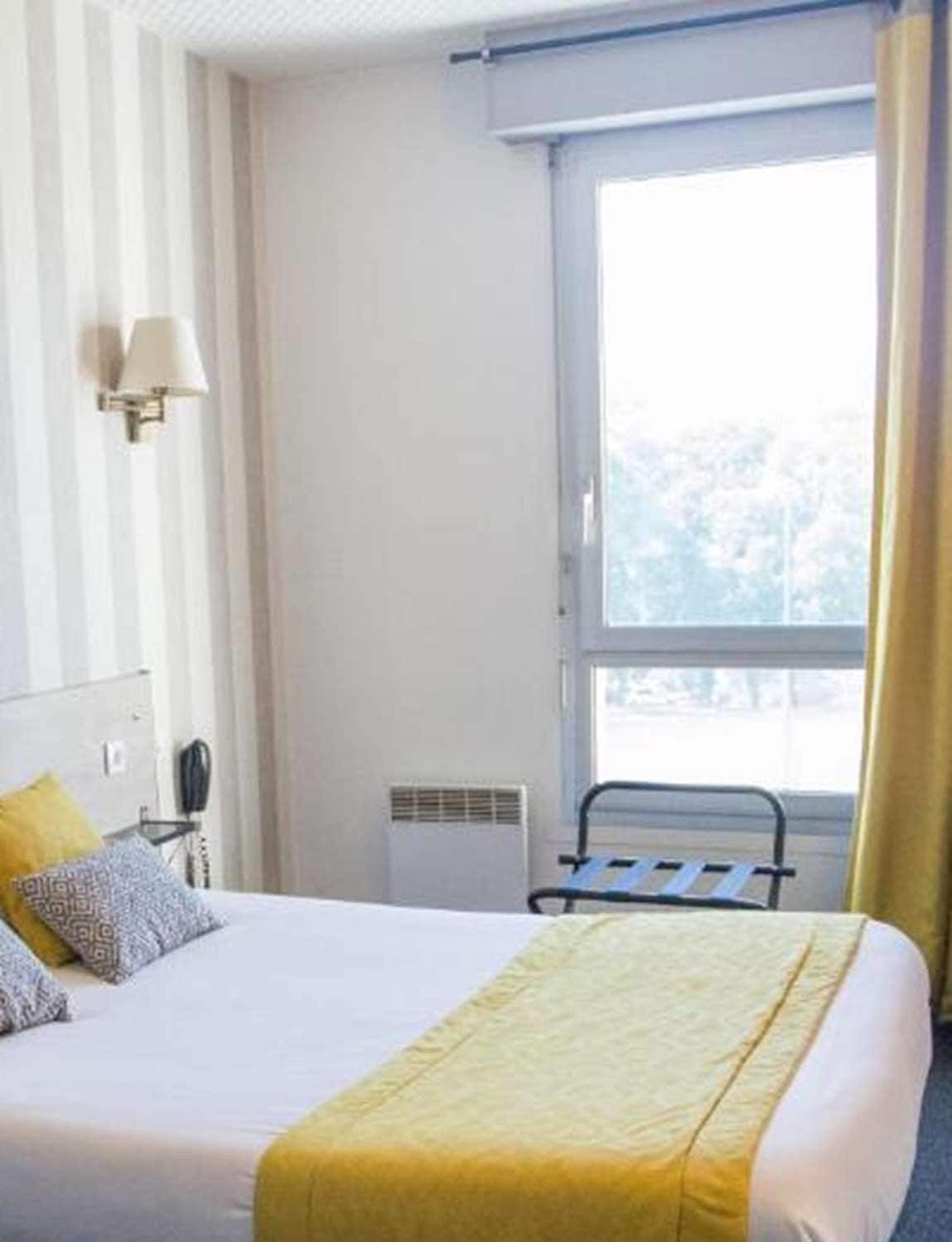 Sure Hotel by Best Western Angouleme | Hotel Rooms in France