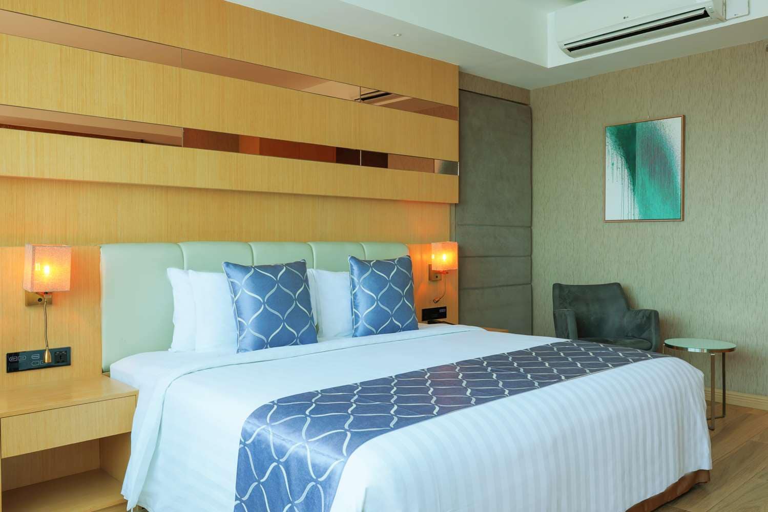 Best Western Plus Metro Clark | Rooms & Rates
